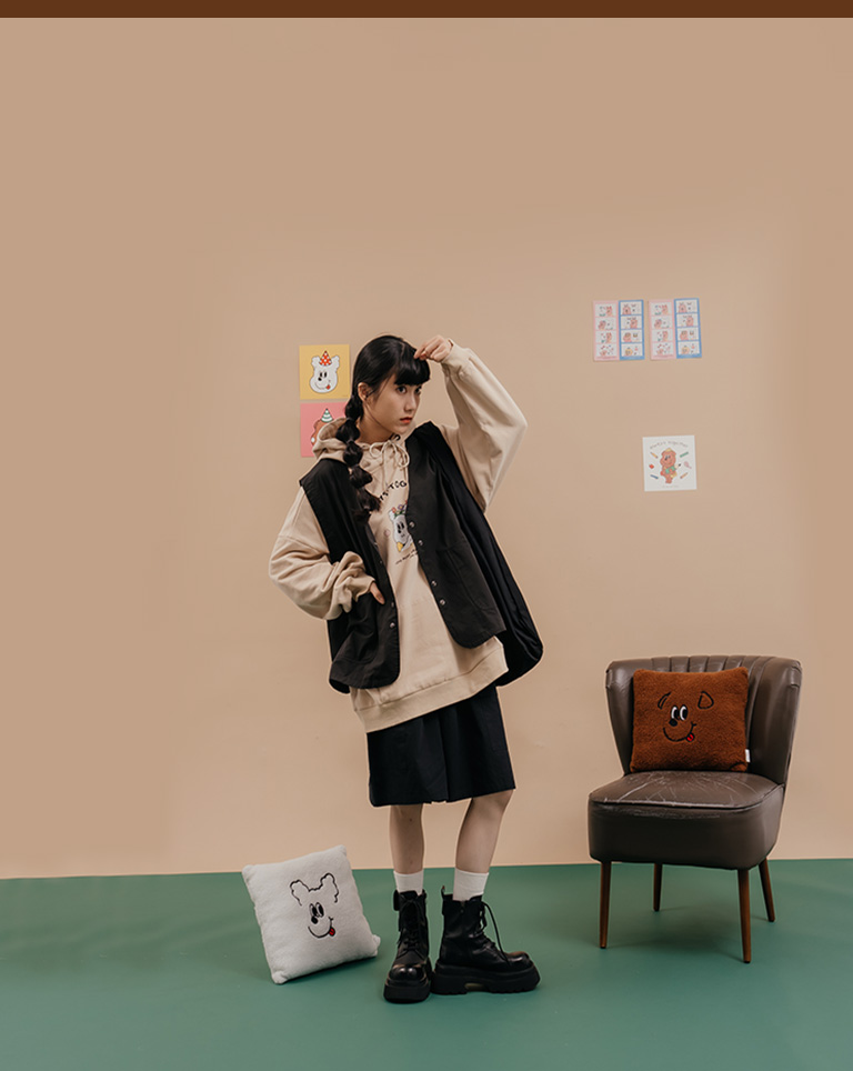 1107 Gongchil 和 Gongsil比愛心連帽衛衣 - QUEEN SHOP